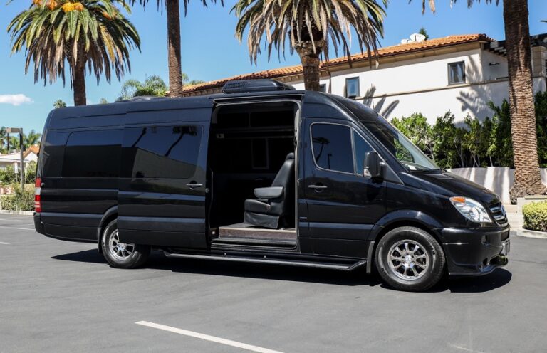 Luxury Van Rentals for Private Parties and Gala Events in Dubai ...